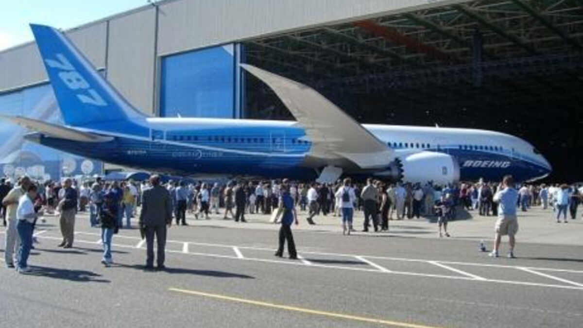 Nouveaux tests réussis pour le Boeing 787, découvrez les images
