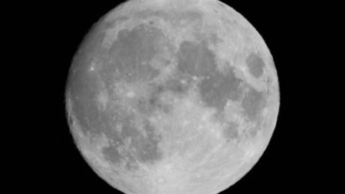Visitez la Lune grâce à Google Earth