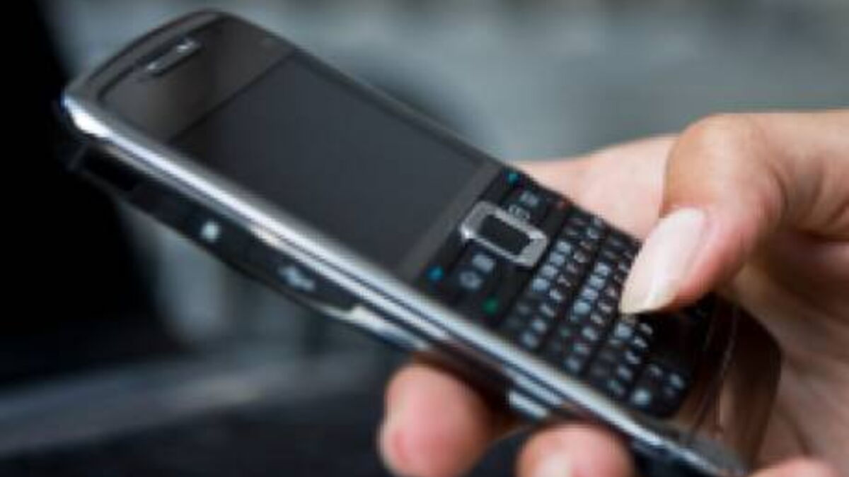 Google : bientôt un smartphone capable de traduire instantanément la ...