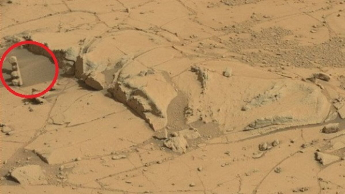 Mars : un internaute repère un "étrange objet" sur une photo de Curiosity