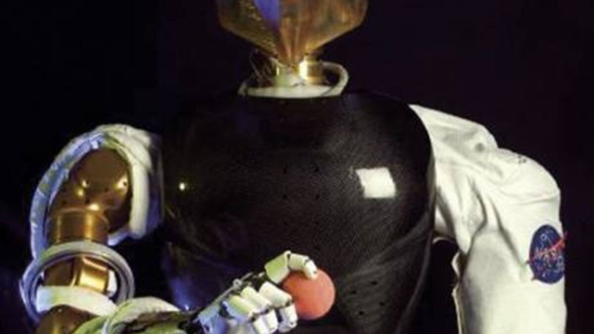 La Nasa et General Motors présentent R2, un robot humanoïde à découvrir ...