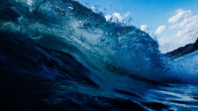 Qu’est-ce qu’une vague scélérate, ce phénomène marin extrême