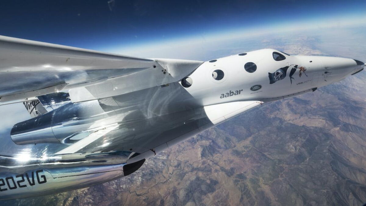 Tourisme spatial : Virgin Galactic parie sur un premier vol commercial dès 2021
