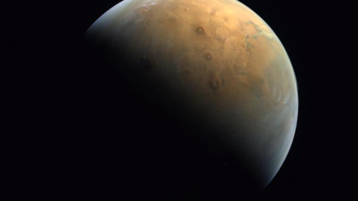 Mars : la première image sublime de la planète rouge prise par la sonde ...