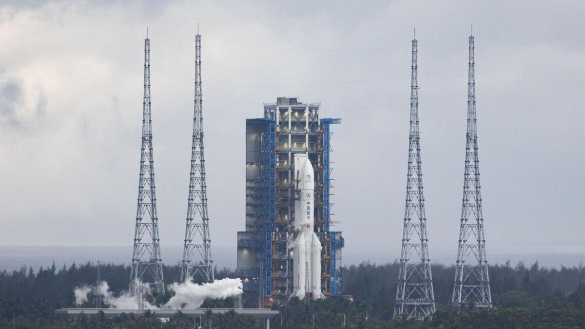 Une fusée décolle par accident et se crashe (VIDÉO)