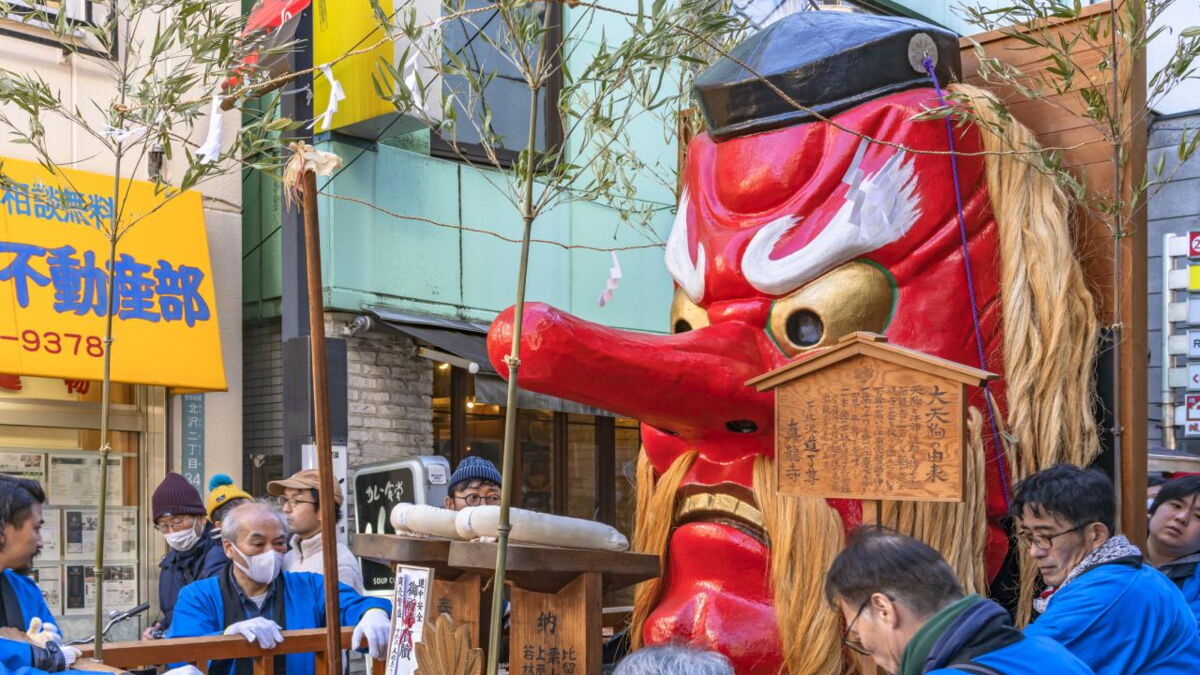Tengu : découvrez l’histoire de cette créature fantastique japonaise au long nez