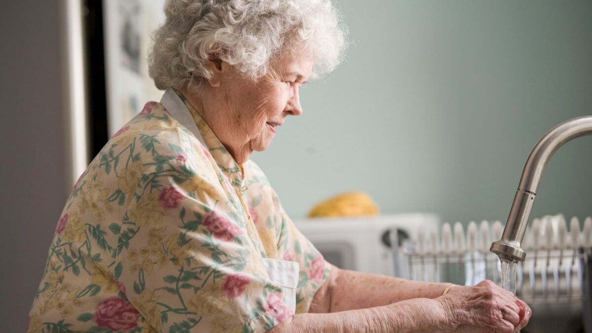 Alzheimer : voici les premiers signes annonciateurs de la maladie Alzheimer : voici les premiers signes annonciateurs de la maladie