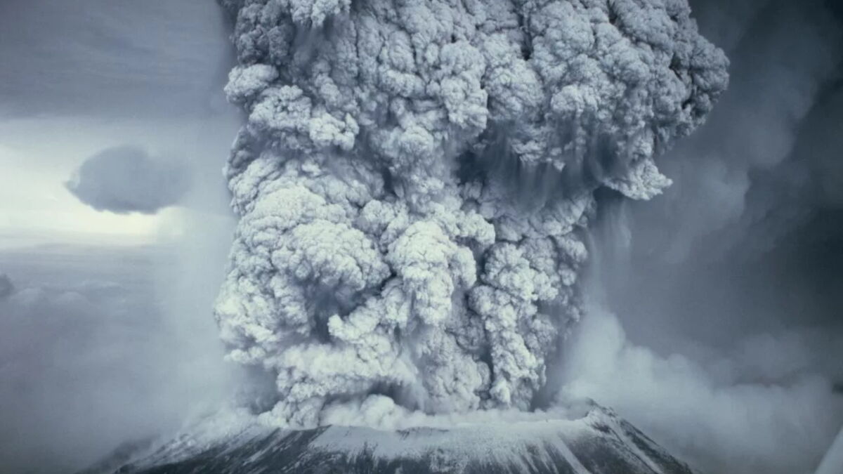 Le plus grand volcan de Russie devrait entrer en éruption d'un moment à ...