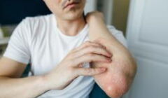 Voici la signification de la petite cicatrice présente sur le bras de ...