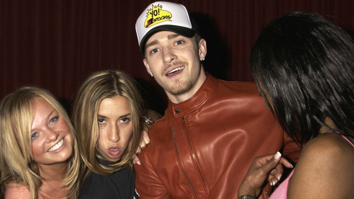 Justin Timberlake Reveals His Secret Hookup With A Spice Girl!