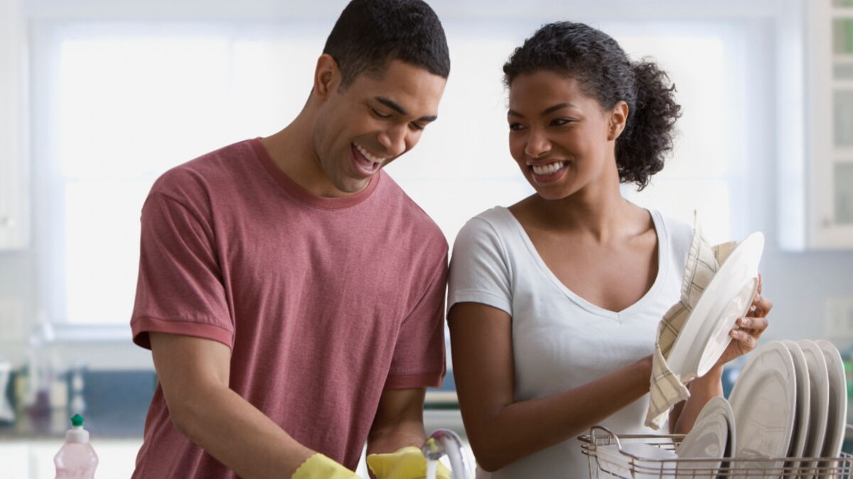 This Is How Letting Your Man Do The Washing Up Could Save Your Relationship