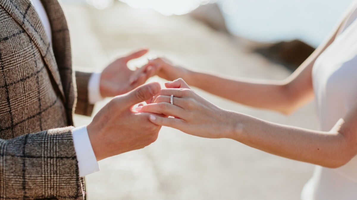 'Women Are Happier Without A Husband' According To Behavioural Expert