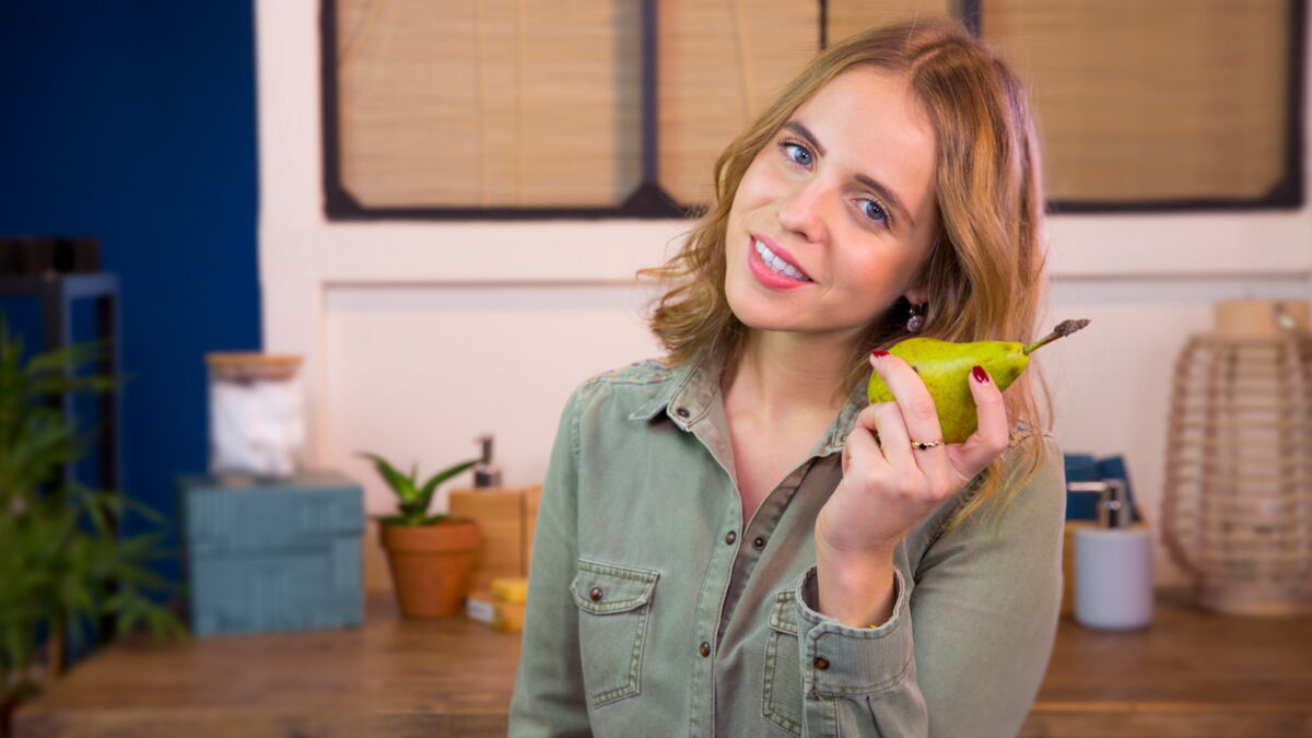 These Homemade Pear Beauty Products Will Make Your Skin Glow Like Never ...