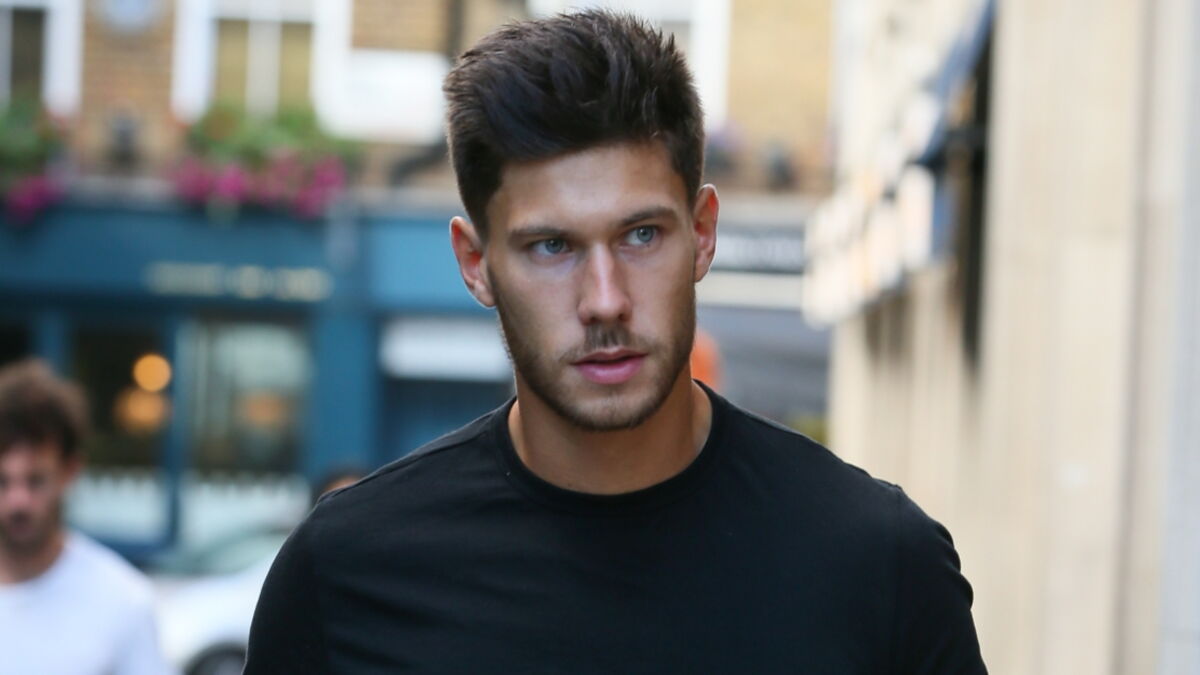 It Looks Like One Of Jack Fowler's Model Mates Is Headed Into The Villa ...