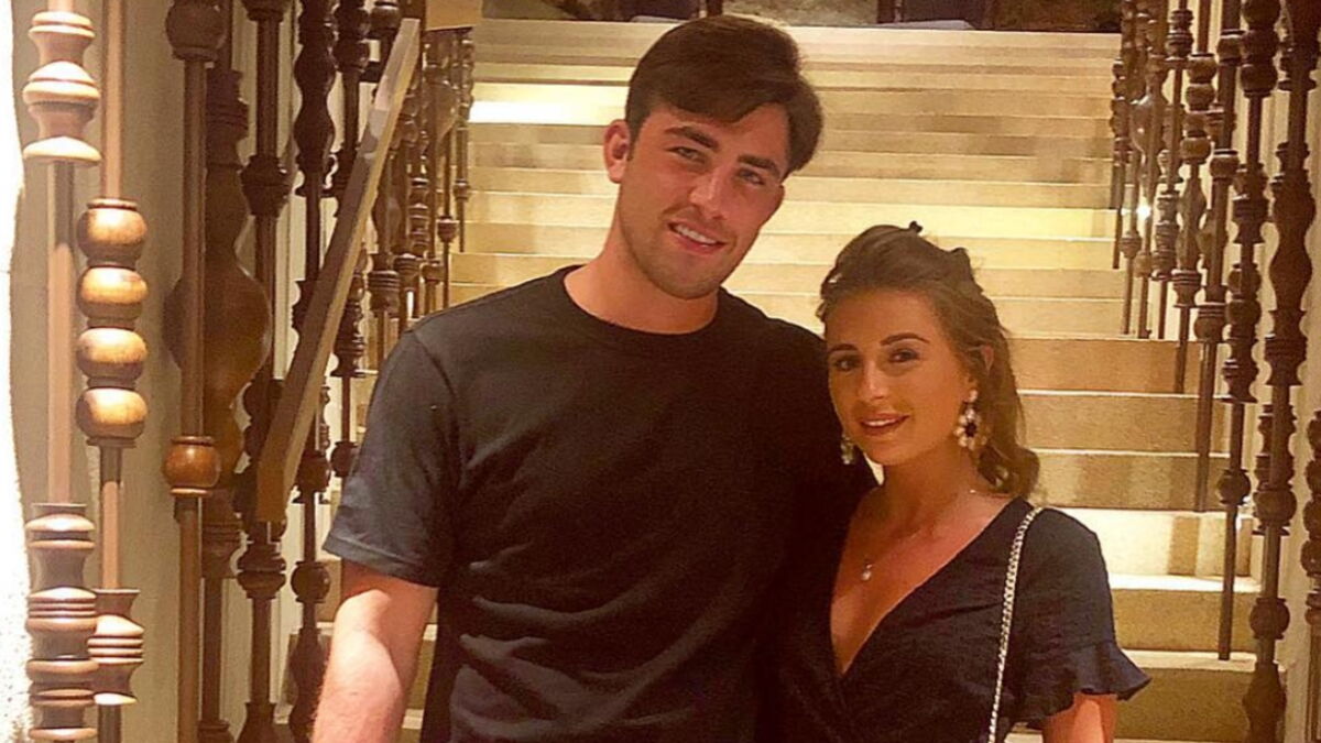 A Fan Noticed A Bizarre Detail On Jack And Dani's Insta - And Jack Had ...