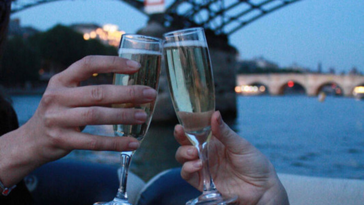 Fun Ideas For Throwing The Best Hen Party