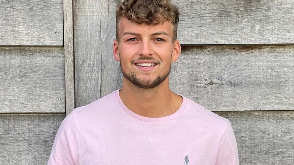 Ex-Islanders slam Hugo for ignoring them on cast night out