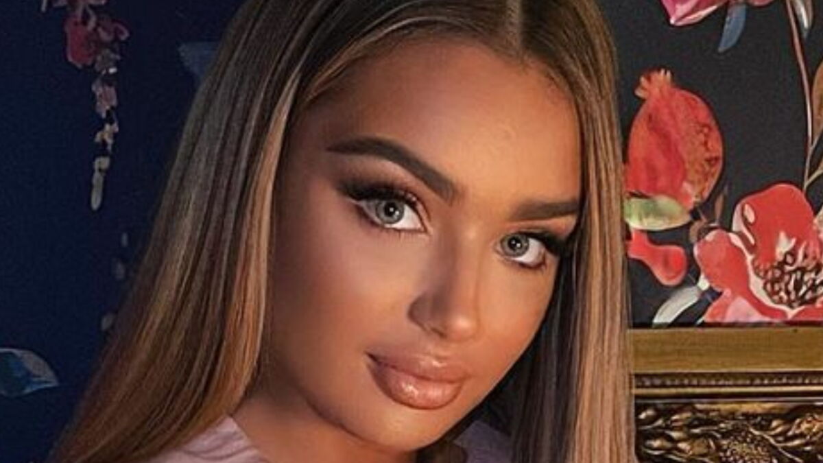 Lucinda Strafford opens up about ‘weird’ DMs from sugar daddies