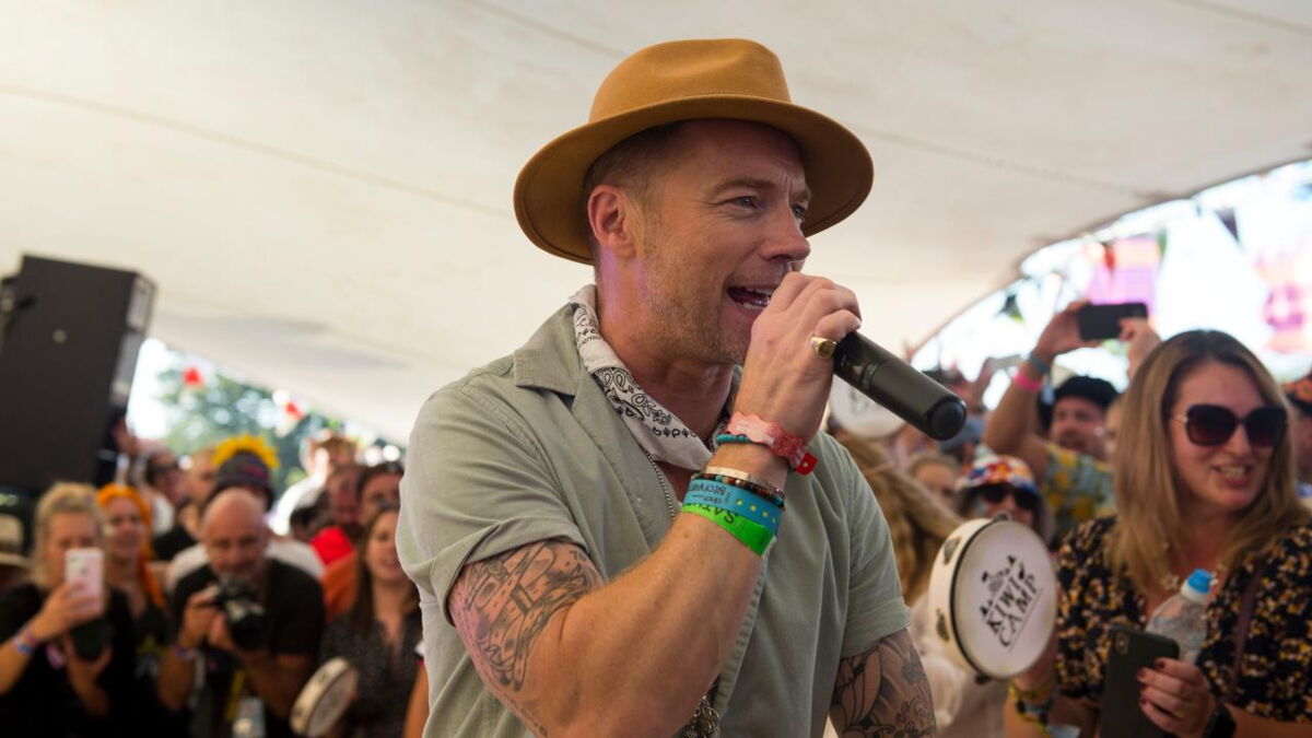 Ronan Keating’s son namedrops father to get close to Gemma Owen