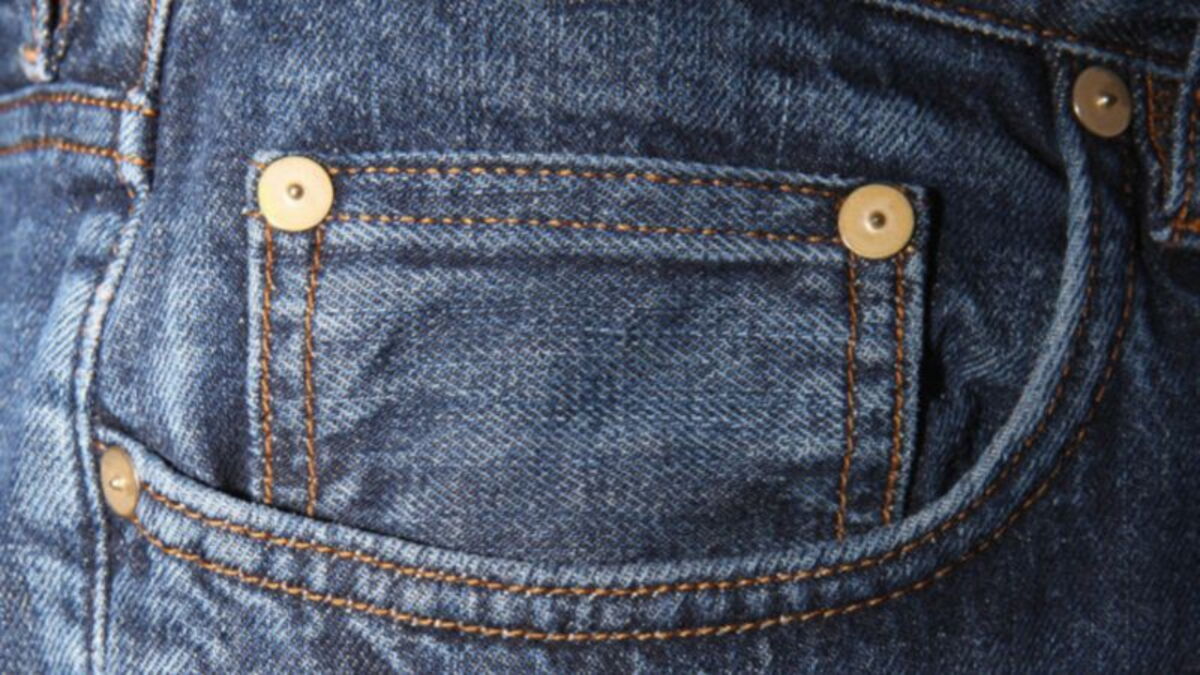 This is the real reason behind those little buttons on your jean pockets