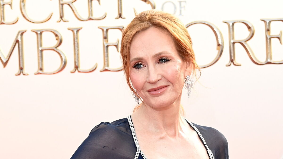 JK Rowling comments on schoolgirls who were sexually assaulted in ...