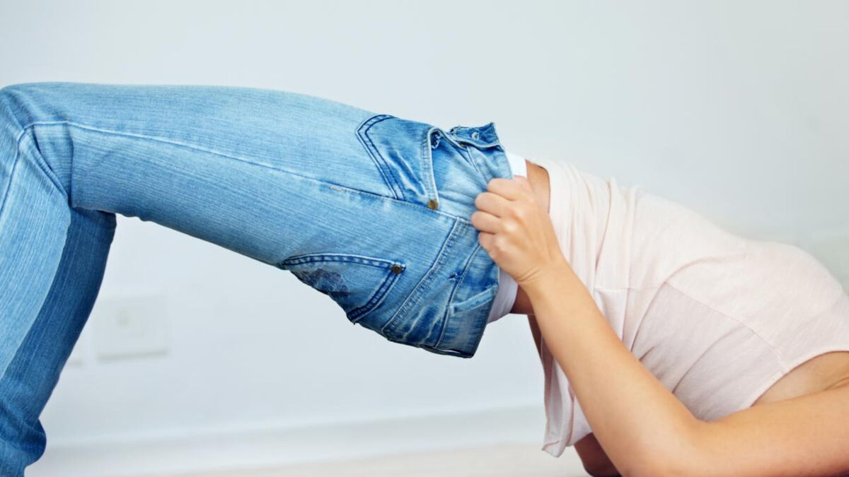 This is why you should never force yourself into tight jeans