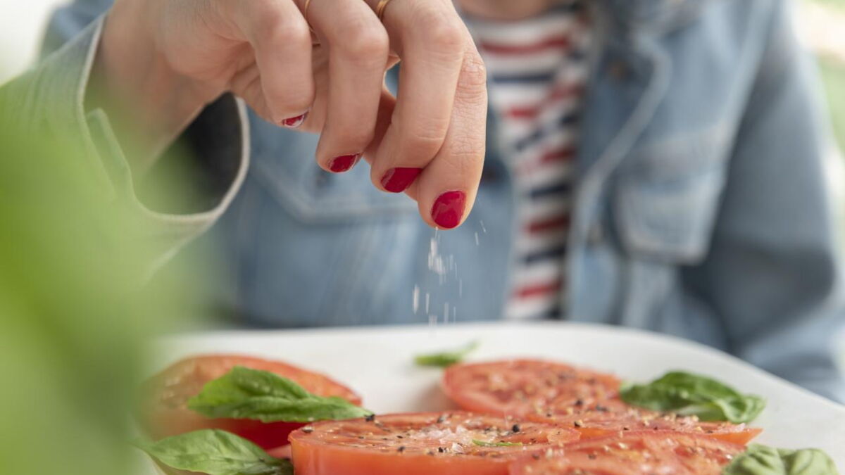 These common foods in your kitchen contain more salt than is required
