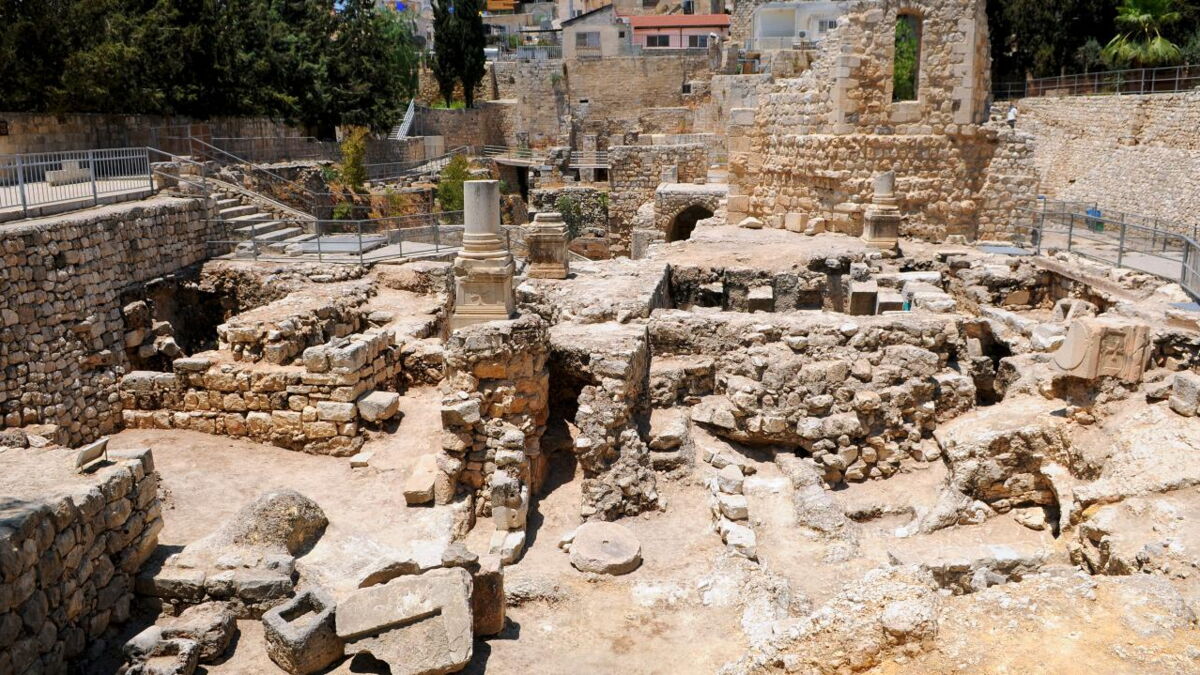Researchers discover 2100-year-old preserved house in Israel