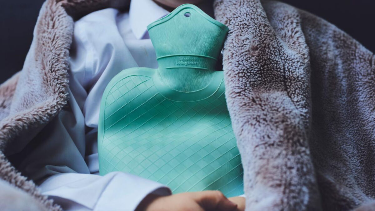 Hot water bottle: Here's how to use them safely this winter