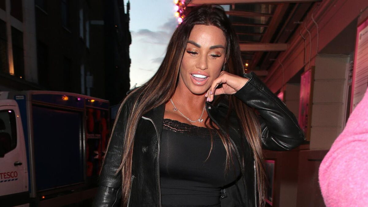 Katie Price, who has reportedly spent over £500K on plastic surgery ...