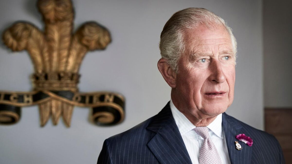 King Charles makes unexpected move by lifting this ban on his beaches ...