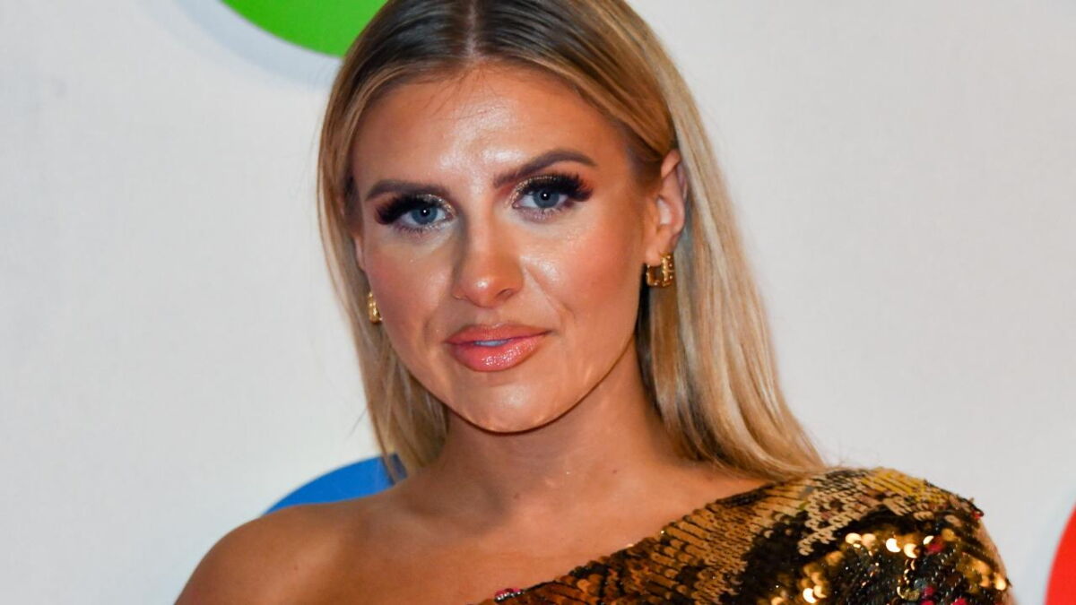 Love Island All Stars: Chloe Burrows subtly hits back at Toby’s ...
