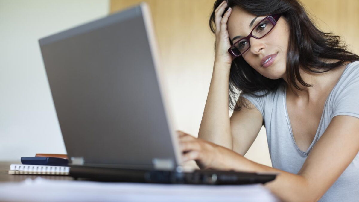 Anxiety: How to cope with email anxiety at work