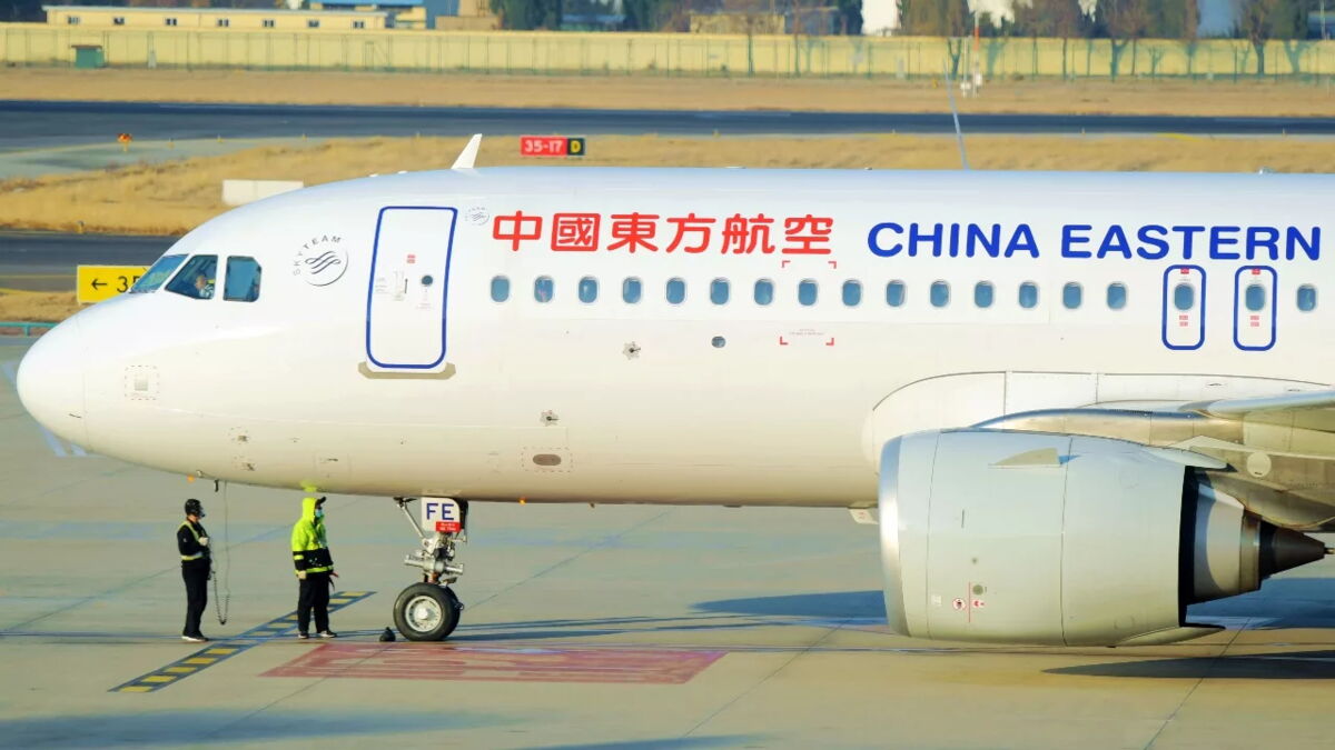 China plane crash: Here's what we know so far about the plane that ...