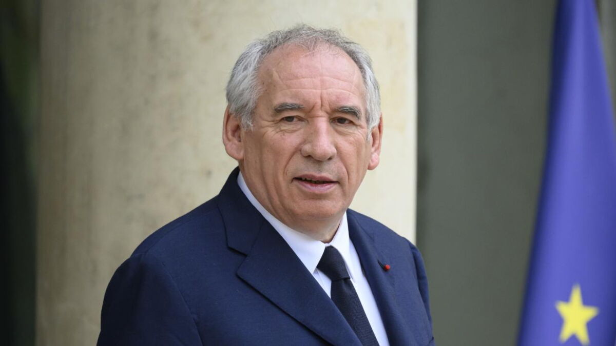 French Prime Minister François Bayrou ousted after losing confidence ...