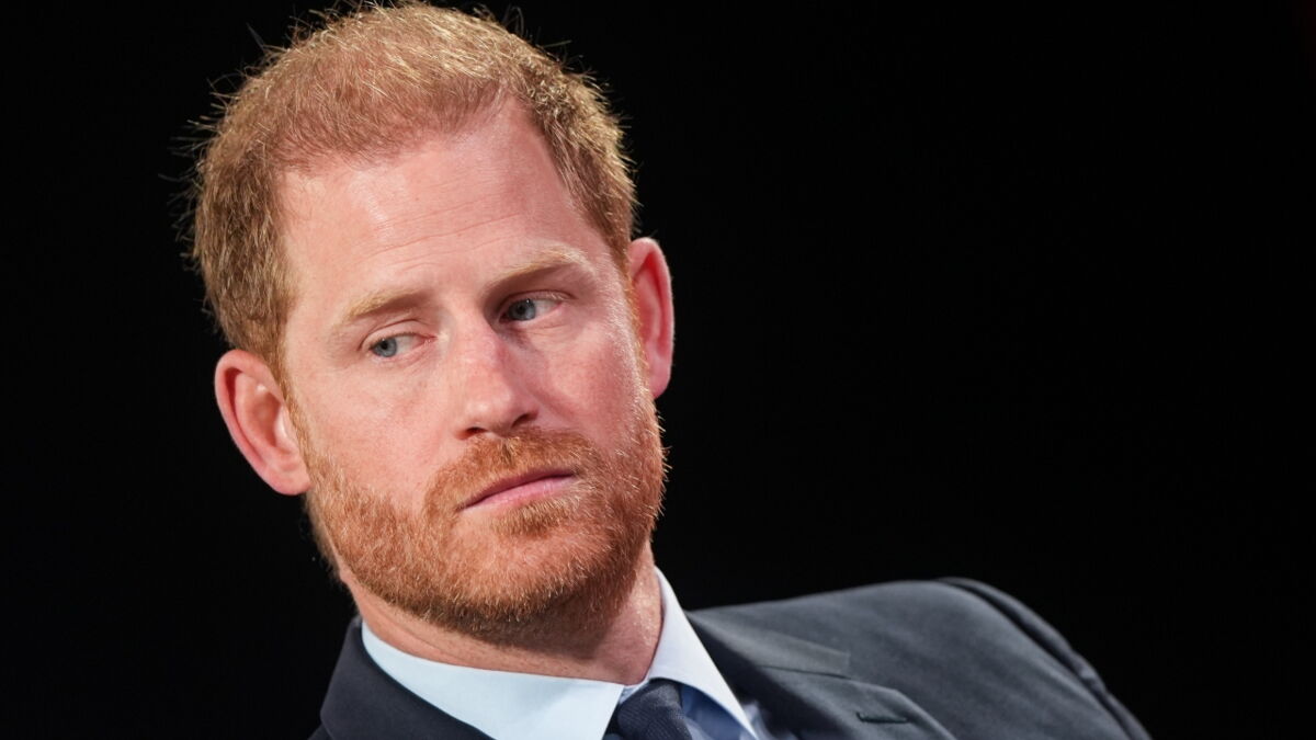 Prince Harry: Royal expert claims Lady Diana's family asked him to ...