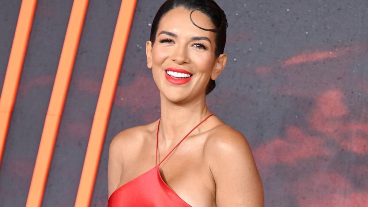 Love Island’s Ekin-Su makes huge career move that could affect her relationship with Davide ...