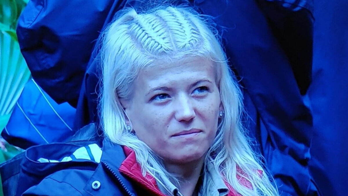 I'm A Celeb campmate's actions spark questionable concerns: 'Danielle ...