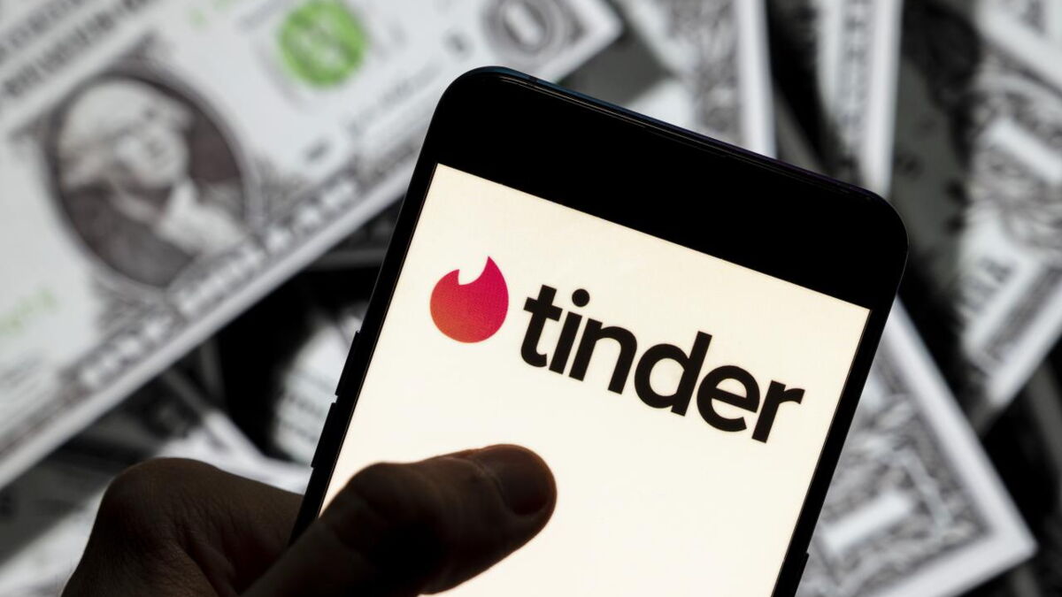 Tinder: Research shows how the algorithm discriminates older users