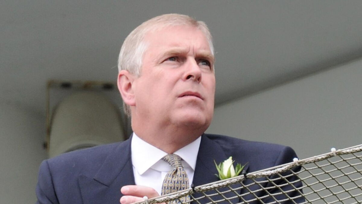 Prince Andrew's legal team finally accepts papers served by Virginia ...