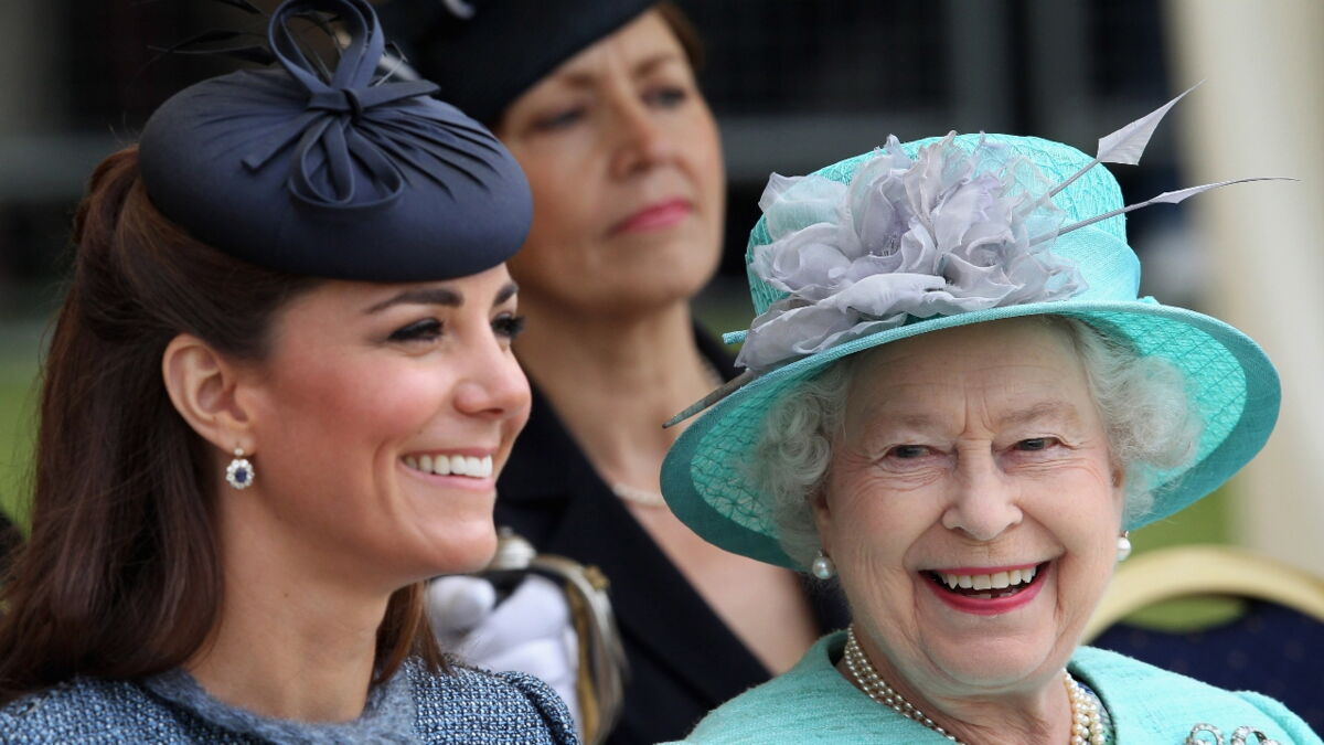 The Queen taught Kate Middleton these important life lessons before ...