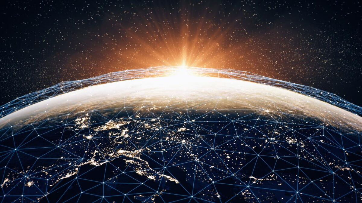 Mysterious space storms could destroy Internet and global infrastructure