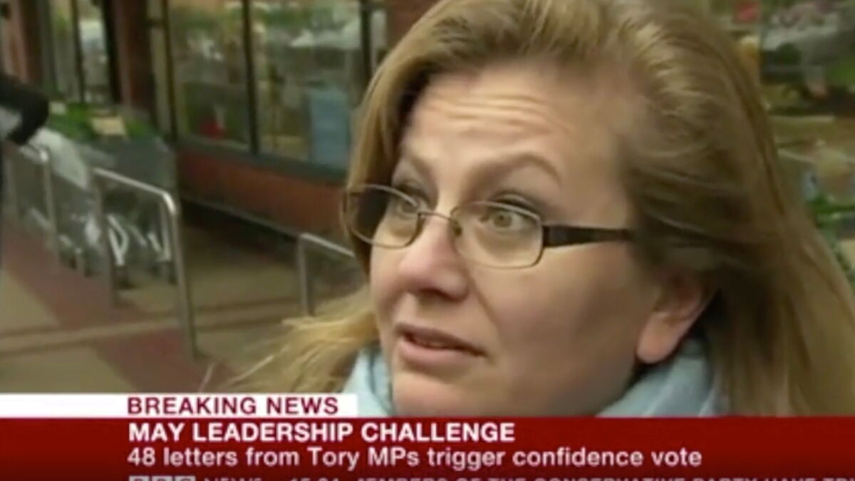 Bizarre footage shows a little boy teleporting during a live BBC broadcast