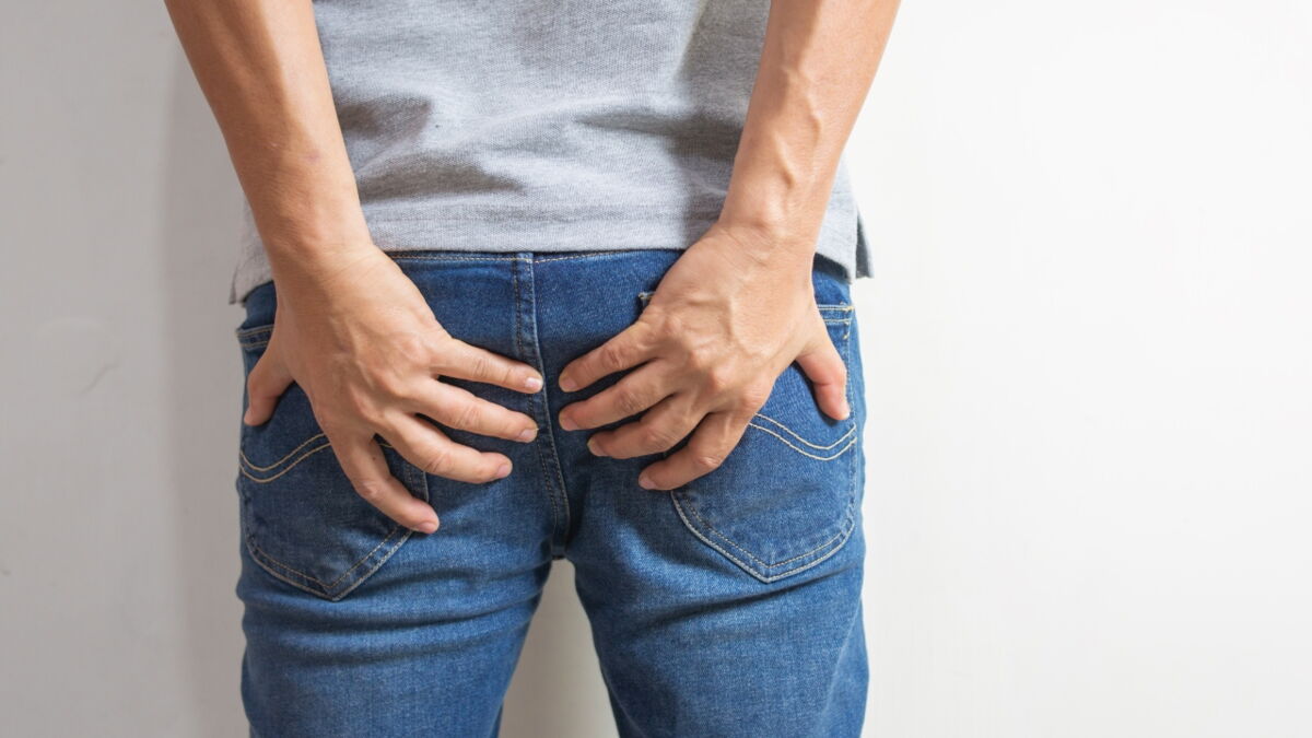 The number of times you should fart in a day according to this scientist