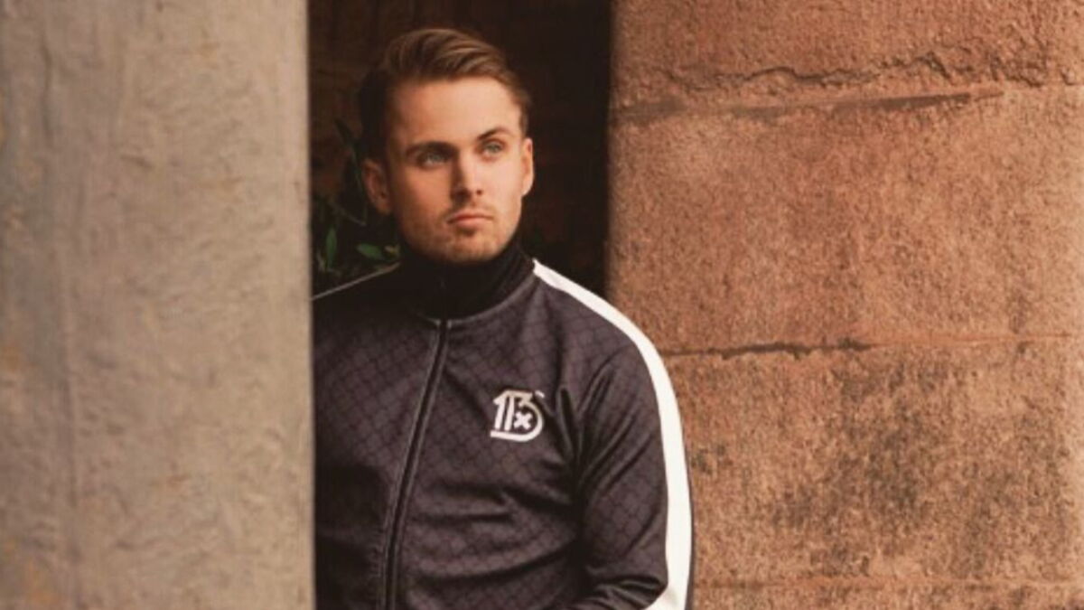 Ex Islander Charlie Brake Reveals An Incredible Body Transformation On ...