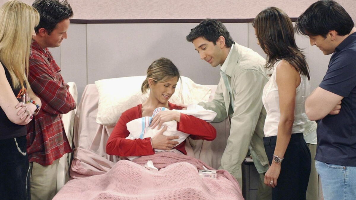 Ross and Rachel's baby Emma is now 21 years old - this is what she ...