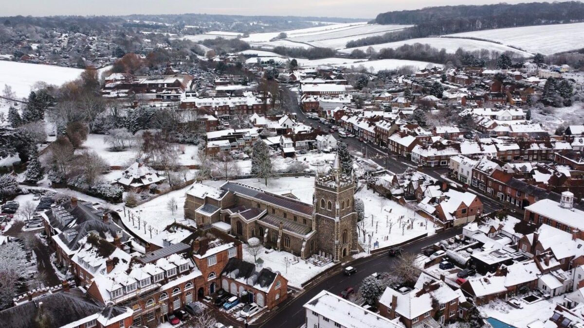 Snow forecast to hit the UK on these dates in January, according to Met ...