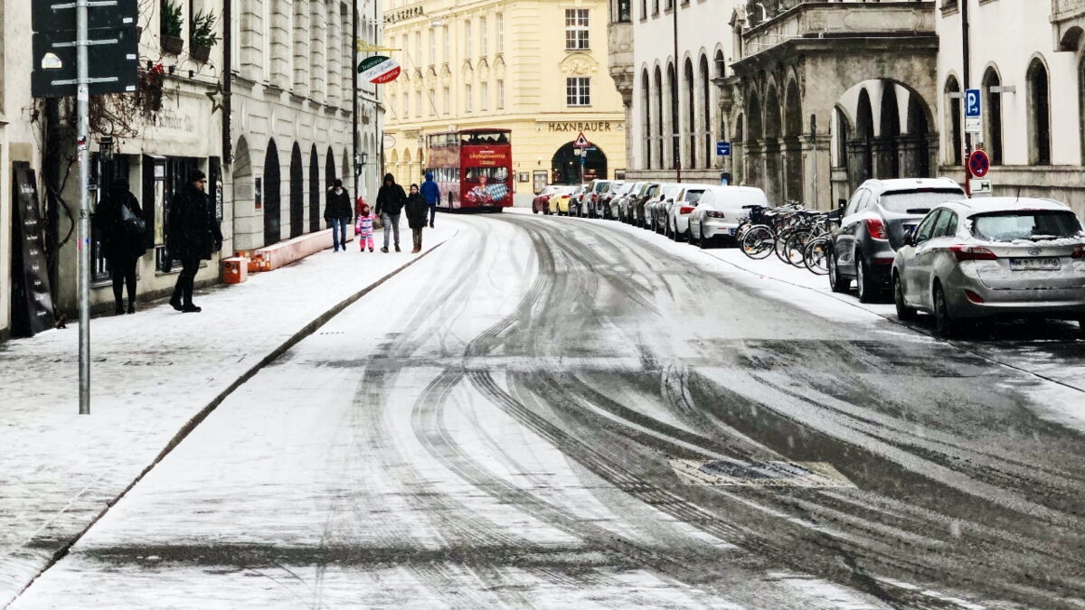 'Wall of rain' and snow headed for UK, here’s when you can expect it