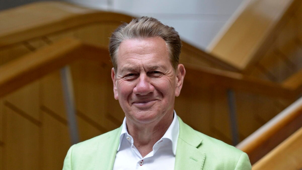 Michael Portillo launches new series of ‘Great Coastal Railway Journeys’