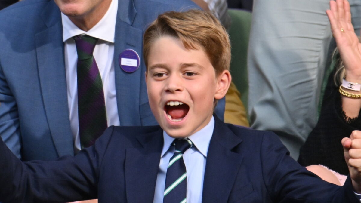 Prince William and Prince George attend Aston Villa football game in ...